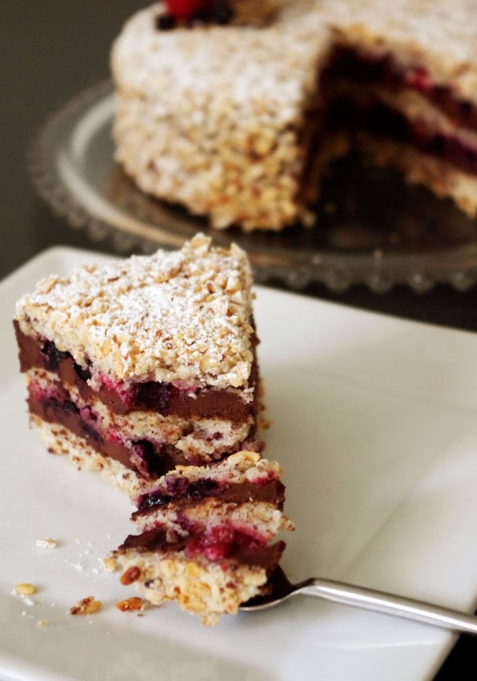 Rêve de gourmandises » Gâteau à étages aux fruits rouges